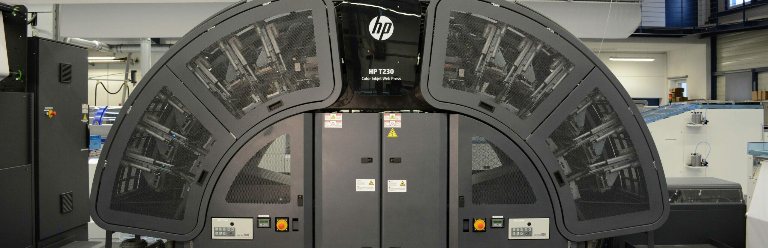 Über adphos - adphos